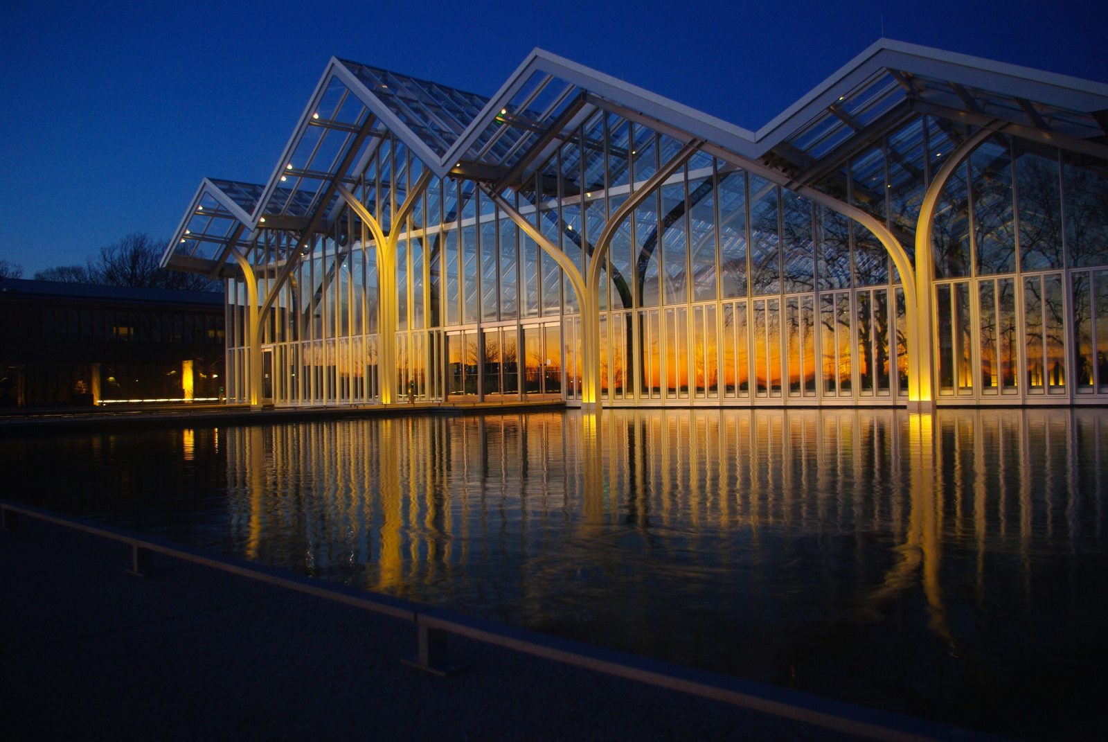 A Spring Evening Stroll Through the Garden | Longwood Gardens